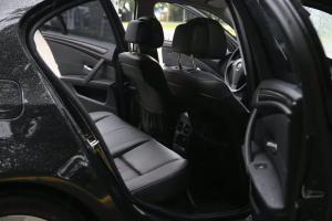 Black BMW 523 2008 in Riga, with an engine capacity of 2.50 L and mileage of 173 thousand km for 5390 €, photo 19 on AUTOMOTO.COM.LV
