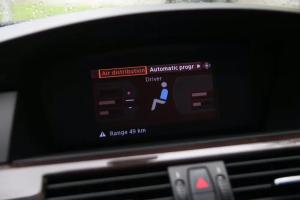 Black BMW 523 2008 in Riga, with an engine capacity of 2.50 L and mileage of 173 thousand km for 5390 €, photo 24 on AUTOMOTO.COM.LV