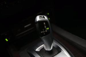 Black BMW 523 2008 in Riga, with an engine capacity of 2.50 L and mileage of 173 thousand km for 5390 €, photo 29 on AUTOMOTO.COM.LV