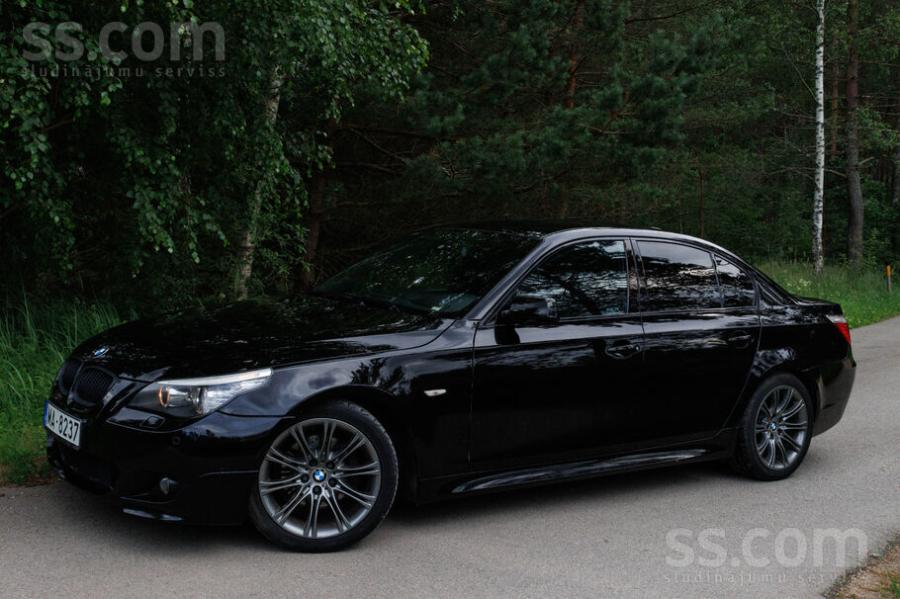 Black BMW 523 2008 in Riga, with an engine capacity of 2.50 L and mileage of 250 thousand km for 5500 €, photo 3 on AUTOMOTO.COM.LV