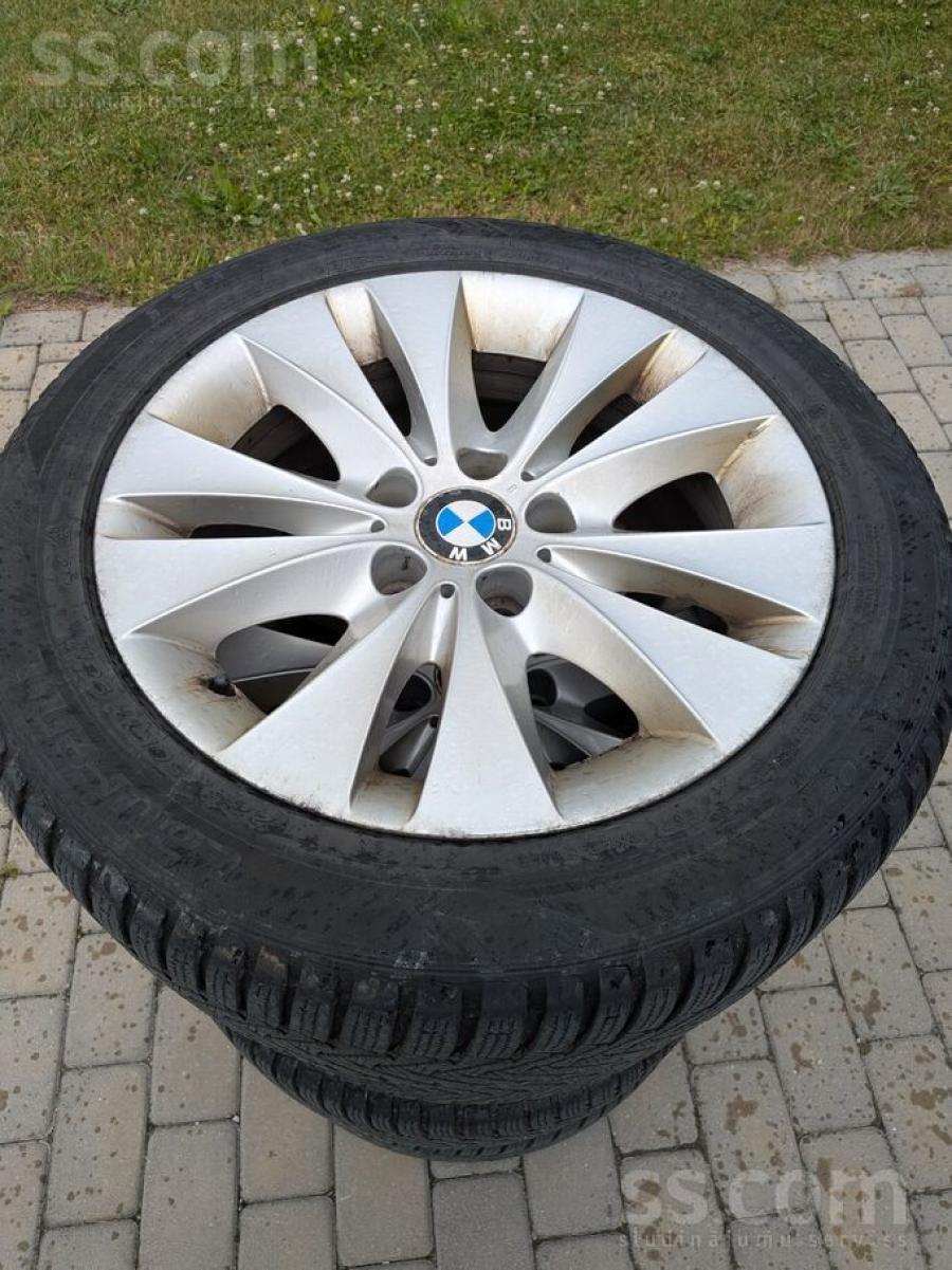 Black BMW 523 2008 in Riga, with an engine capacity of 2.50 L and mileage of 250 thousand km for 5500 €, photo 17 on AUTOMOTO.COM.LV