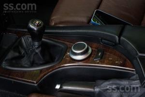 Black BMW 523 2008 in Riga, with an engine capacity of 2.50 L and mileage of 250 thousand km for 5500 €, photo 27 on AUTOMOTO.COM.LV