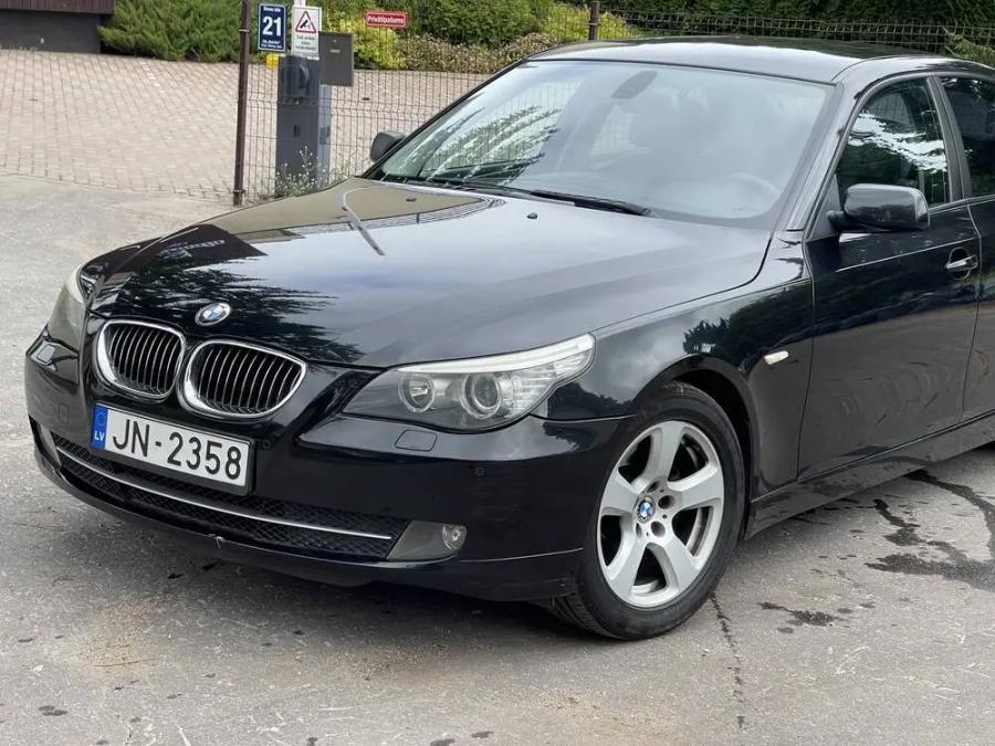 Черный БМВ 523 2008 в Юрмала, объемом двигателя 2.50 л и пробегом 115 тыс. км за 5450 €, фото 15 на AUTOMOTO.COM.LV
