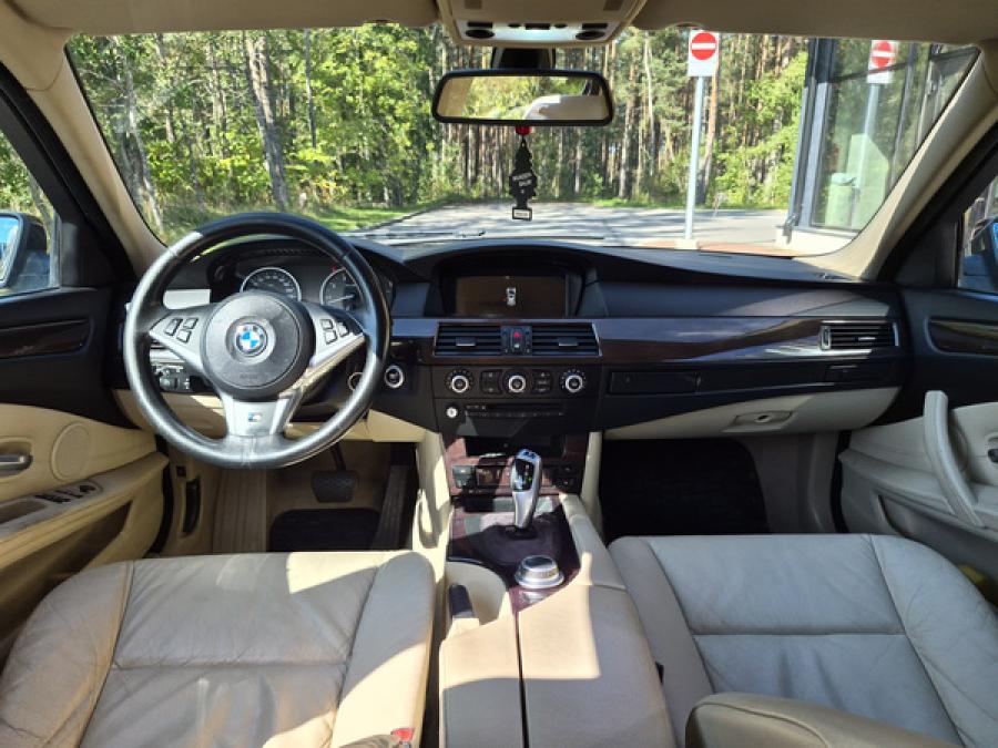 Black BMW 523 2009 in Tallinn, with an engine capacity of 2.50 L and mileage of 338 thousand km for 5500 €, photo 5 on AUTOMOTO.COM.LV