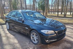 Melns BMW 523 2010 Šauļi, ar dzinēja tilpumu 3.00 L un nobraukumu 262 tūkst. km par 6600 €, foto 2 vietnē AUTOMOTO.COM.LV