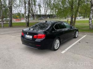 Black BMW 523 2010 in Riga, with an engine capacity of 3.00 L and mileage of 218 thousand km for 6290 €, photo 7 on AUTOMOTO.COM.LV