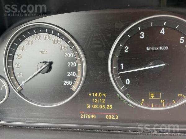Black BMW 523 2010 in Riga, with an engine capacity of 3.00 L and mileage of 218 thousand km for 6290 €, photo 7 on AUTOMOTO.COM.LV