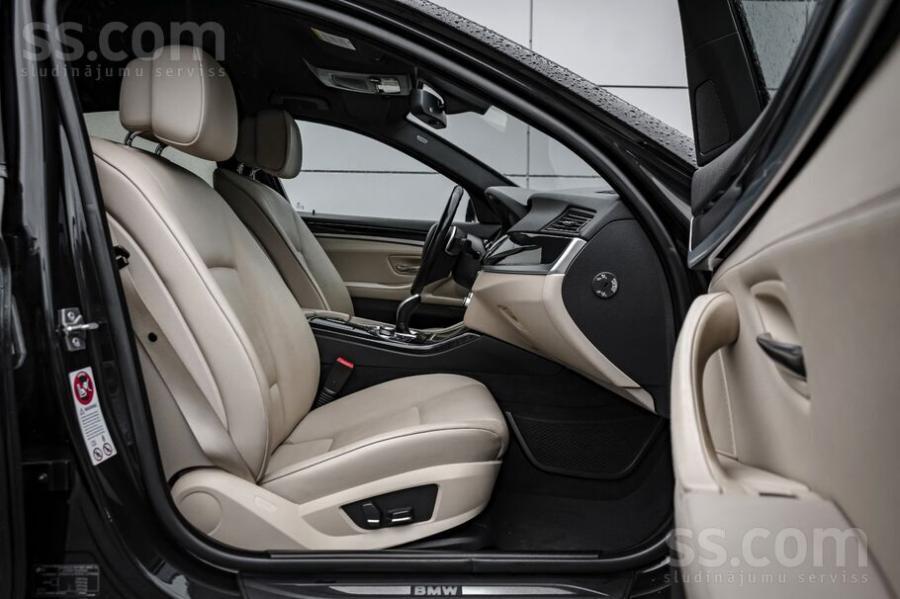 Black BMW 523 2010 in Riga, with an engine capacity of 3.00 L and mileage of 142 thousand km for 11500 €, photo 11 on AUTOMOTO.COM.LV