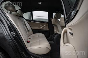 Black BMW 523 2010 in Riga, with an engine capacity of 3.00 L and mileage of 142 thousand km for 11500 €, photo 12 on AUTOMOTO.COM.LV