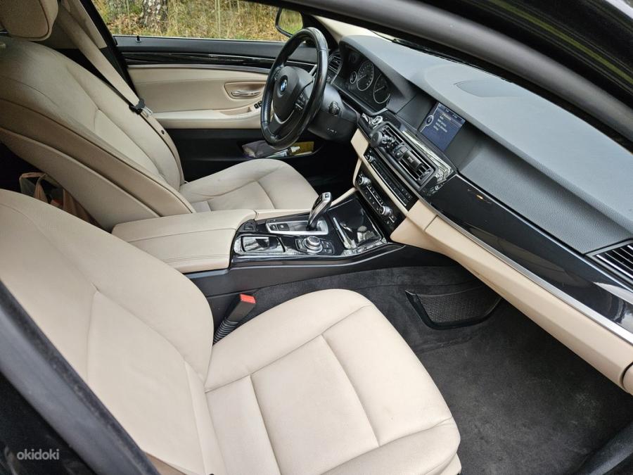 Black BMW 523 2010 in Tallinn, with an engine capacity of 0.15 L and mileage of 205 thousand km for 7500 €, photo 12 on AUTOMOTO.COM.LV