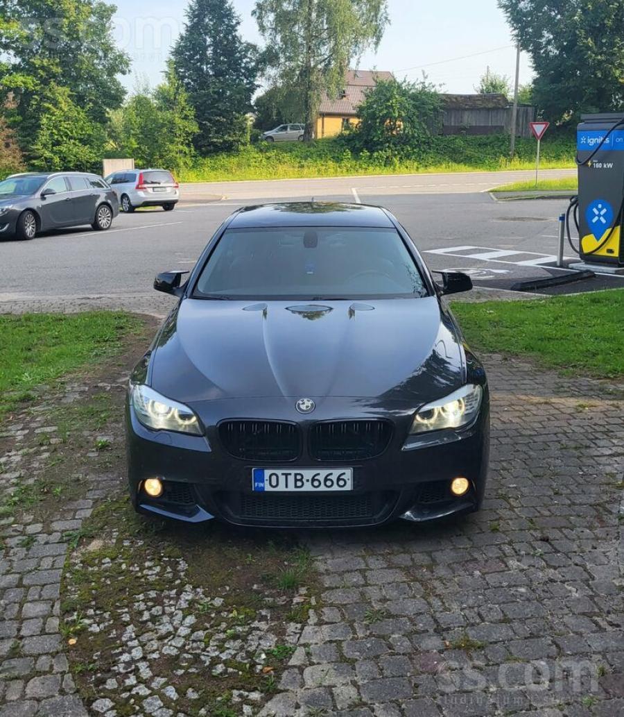 Melns BMW 523 2010 Limbaži, ar dzinēja tilpumu 3.00 L un nobraukumu 0 tūkst. km par 8500 €, foto 4 vietnē AUTOMOTO.COM.LV