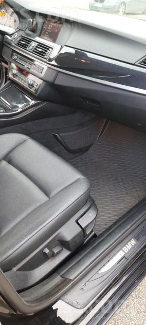 Black BMW 523 2010 in Riga, with an engine capacity of 3.00 L and mileage of 162 thousand km for 7700 €, photo 8 on AUTOMOTO.COM.LV