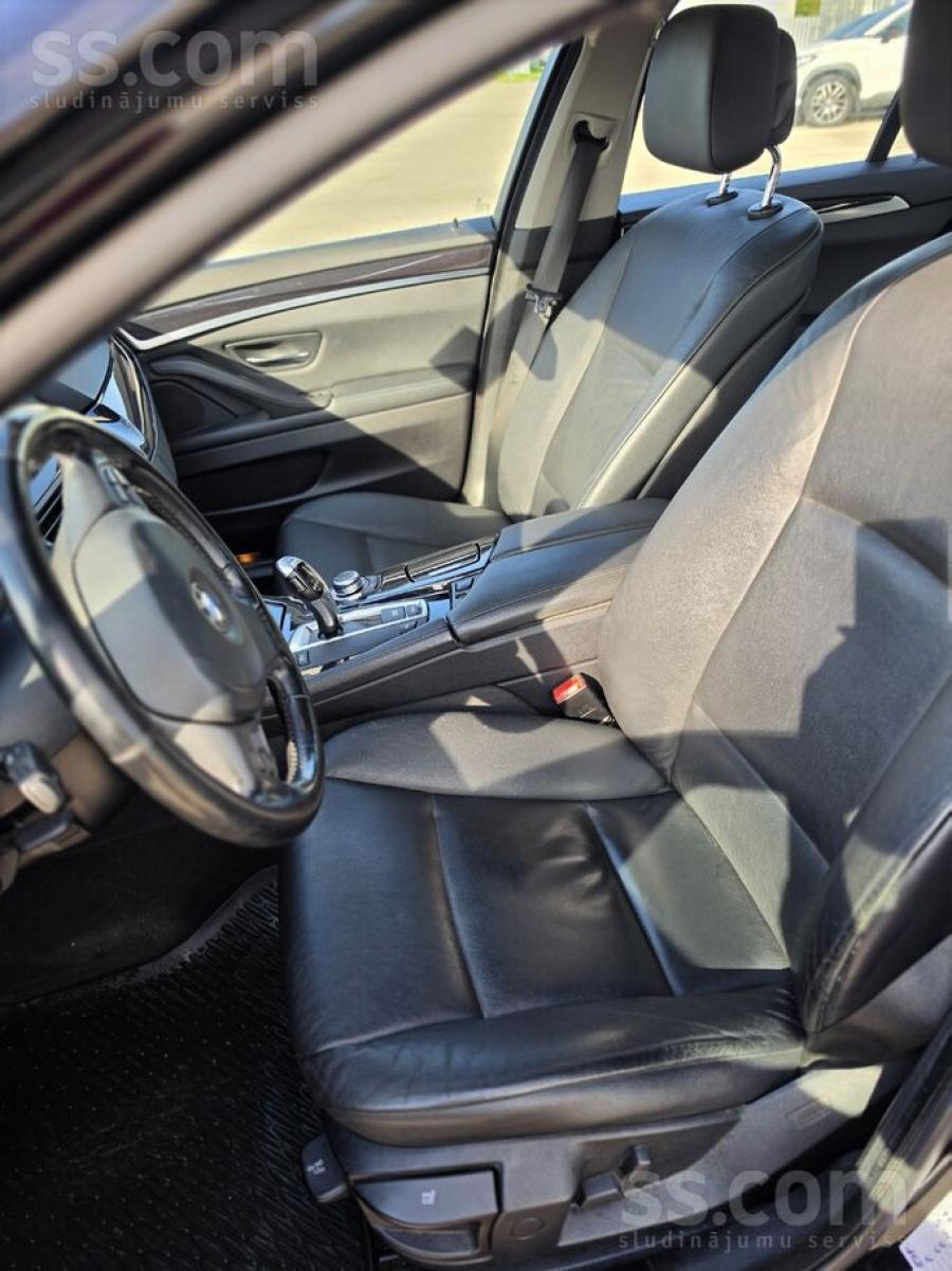 Melns BMW 523 2010 Rīga, ar dzinēja tilpumu 3.00 L un nobraukumu 162 tūkst. km par 7700 €, foto 16 vietnē AUTOMOTO.COM.LV