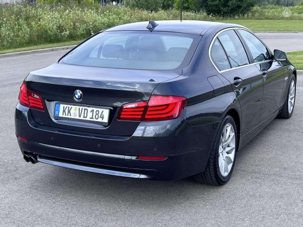 Black BMW 523 2011 in Klaipeda, with an engine capacity of 3.00 L and mileage of 270 thousand km for 7000 €, photo 7 on AUTOMOTO.COM.LV