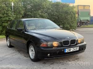 Black BMW 523 1999 in Riga, with an engine capacity of 2.50 L and mileage of 358 thousand km for 950 €, photo 4 on AUTOMOTO.COM.LV
