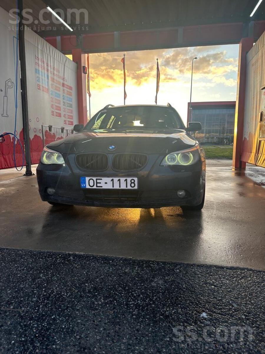 Melns BMW 523 2006 Rīga, ar dzinēja tilpumu 2.50 L un nobraukumu 333 tūkst. km par 3000 €, foto 11 vietnē AUTOMOTO.COM.LV
