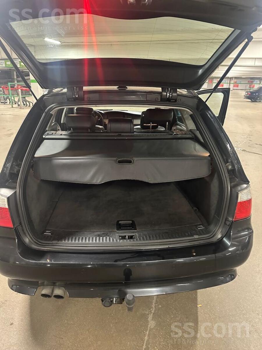 Melns BMW 523 2006 Rīga, ar dzinēja tilpumu 2.50 L un nobraukumu 333 tūkst. km par 3000 €, foto 22 vietnē AUTOMOTO.COM.LV