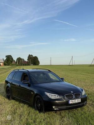 Black BMW 523 2009 in Joniskis, with an engine capacity of 2.50 L and mileage of 235 thousand km for 4000 €, photo 3 on AUTOMOTO.COM.LV