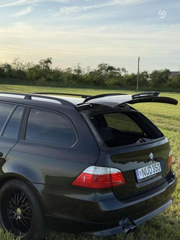 Black BMW 523 2009 in Joniskis, with an engine capacity of 2.50 L and mileage of 235 thousand km for 4000 €, photo 9 on AUTOMOTO.COM.LV