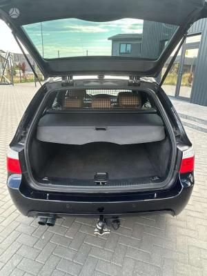 Black BMW 523 2010 in Vilnius, with an engine capacity of 2.50 L and mileage of 195 thousand km for 6000 €, photo 10 on AUTOMOTO.COM.LV