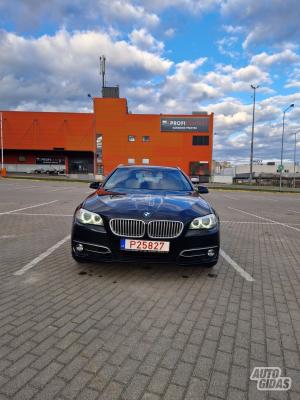 Black BMW 523 2011 in Vilnius, with an engine capacity of 3.00 L and mileage of 291 thousand km for 9500 €, photo 3 on AUTOMOTO.COM.LV