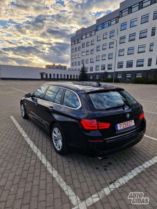 Melns BMW 523 2011 Viļņa, ar dzinēja tilpumu 3.00 L un nobraukumu 291 tūkst. km par 9500 €, foto 7 vietnē AUTOMOTO.COM.LV