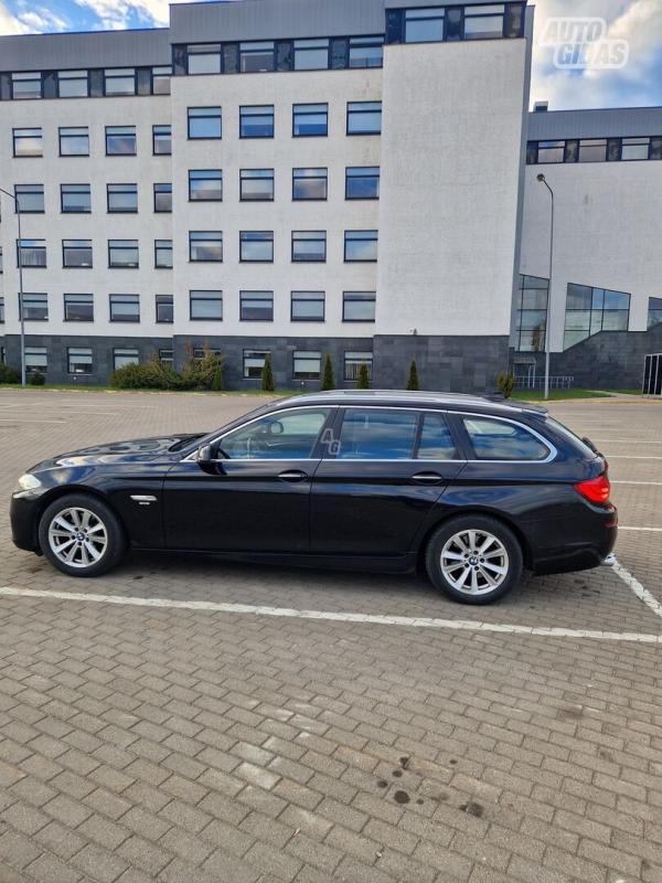 Melns BMW 523 2011 Viļņa, ar dzinēja tilpumu 3.00 L un nobraukumu 291 tūkst. km par 9500 €, foto 8 vietnē AUTOMOTO.COM.LV