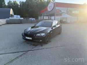 Black BMW 523 2011 in Valmiera, with an engine capacity of 3.00 L and mileage of 255 thousand km for 7000 €, photo  on AUTOMOTO.COM.LV