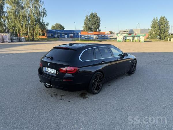 Melns BMW 523 2011 Valmiera, ar dzinēja tilpumu 3.00 L un nobraukumu 255 tūkst. km par 7000 €, foto 4 vietnē AUTOMOTO.COM.LV