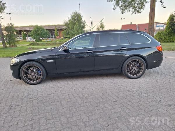 Melns BMW 523 2011 Valmiera, ar dzinēja tilpumu 3.00 L un nobraukumu 255 tūkst. km par 7200 €, foto 2 vietnē AUTOMOTO.COM.LV