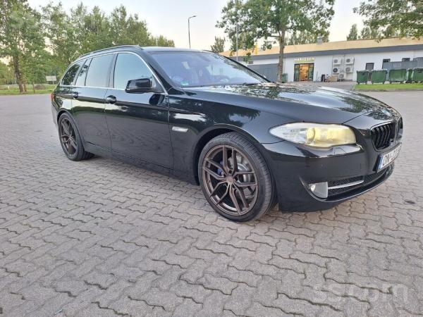 Melns BMW 523 2011 Valmiera, ar dzinēja tilpumu 3.00 L un nobraukumu 255 tūkst. km par 7200 €, foto 7 vietnē AUTOMOTO.COM.LV