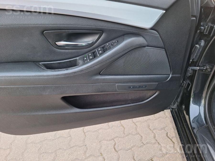 Melns BMW 523 2011 Valmiera, ar dzinēja tilpumu 3.00 L un nobraukumu 255 tūkst. km par 7200 €, foto 12 vietnē AUTOMOTO.COM.LV
