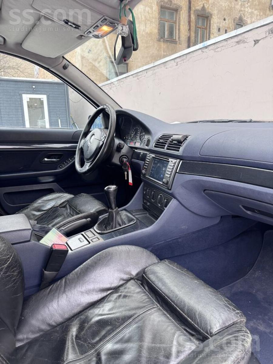 Zils BMW 523 1997 Rīga, ar dzinēja tilpumu 2.50 L un nobraukumu 291 tūkst. km par 1790 €, foto 9 vietnē AUTOMOTO.COM.LV