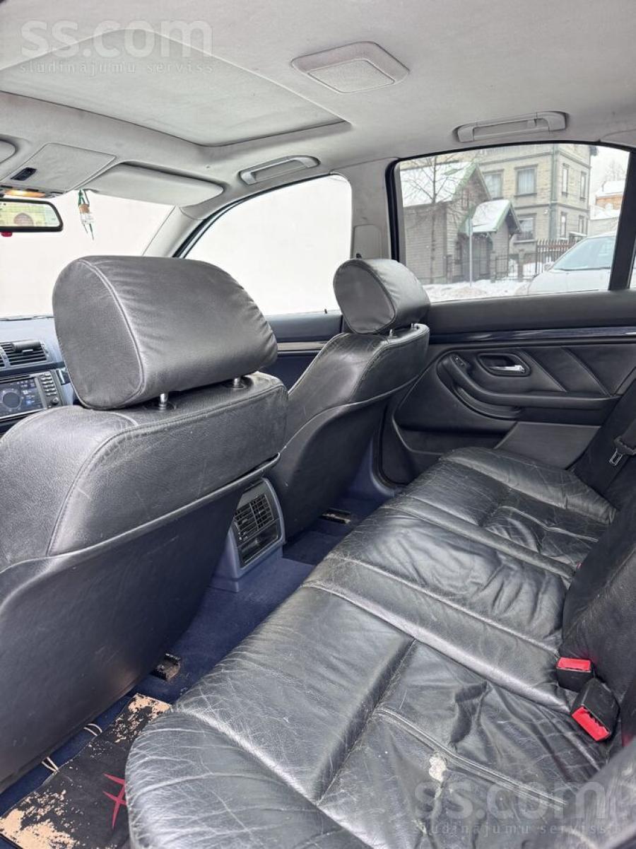 Zils BMW 523 1997 Rīga, ar dzinēja tilpumu 2.50 L un nobraukumu 291 tūkst. km par 1790 €, foto 12 vietnē AUTOMOTO.COM.LV