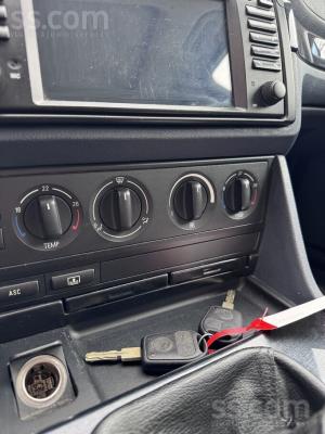 Zils BMW 523 1997 Rīga, ar dzinēja tilpumu 2.50 L un nobraukumu 291 tūkst. km par 1790 €, foto 14 vietnē AUTOMOTO.COM.LV