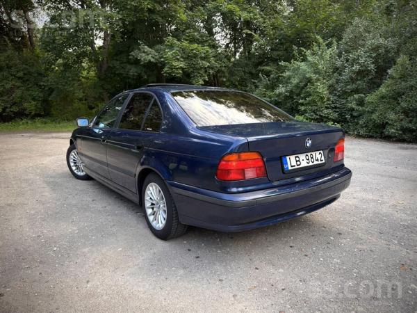 Blue BMW 523 1997 in Jelgava, with an engine capacity of 2.50 L and mileage of 482 thousand km for 1950 €, photo 5 on AUTOMOTO.COM.LV