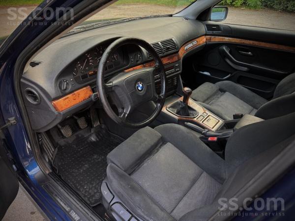 Blue BMW 523 1997 in Jelgava, with an engine capacity of 2.50 L and mileage of 482 thousand km for 1950 €, photo 8 on AUTOMOTO.COM.LV
