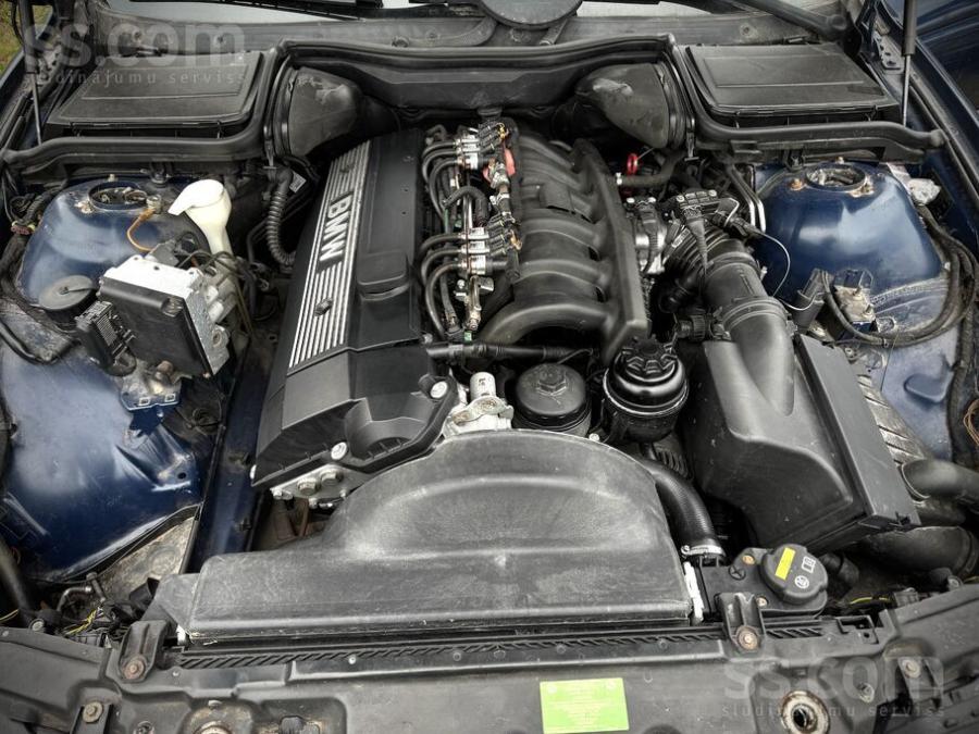 Blue BMW 523 1997 in Jelgava, with an engine capacity of 2.50 L and mileage of 482 thousand km for 1950 €, photo 15 on AUTOMOTO.COM.LV