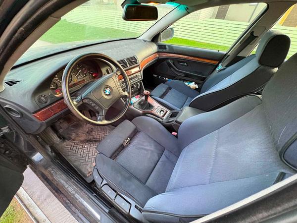 Blue BMW 523 2000 in Keila, with an engine capacity of 2.50 L and mileage of 1 thousand km for 999 €, photo 5 on AUTOMOTO.COM.LV