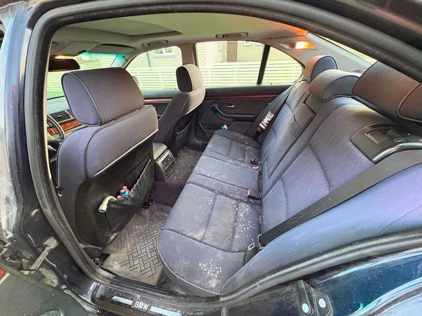 Blue BMW 523 2000 in Keila, with an engine capacity of 2.50 L and mileage of 1 thousand km for 999 €, photo 9 on AUTOMOTO.COM.LV