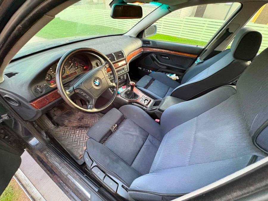 Blue BMW 523 2000 in Keila, with an engine capacity of 2.50 L and mileage of 1 thousand km for 999 €, photo 16 on AUTOMOTO.COM.LV