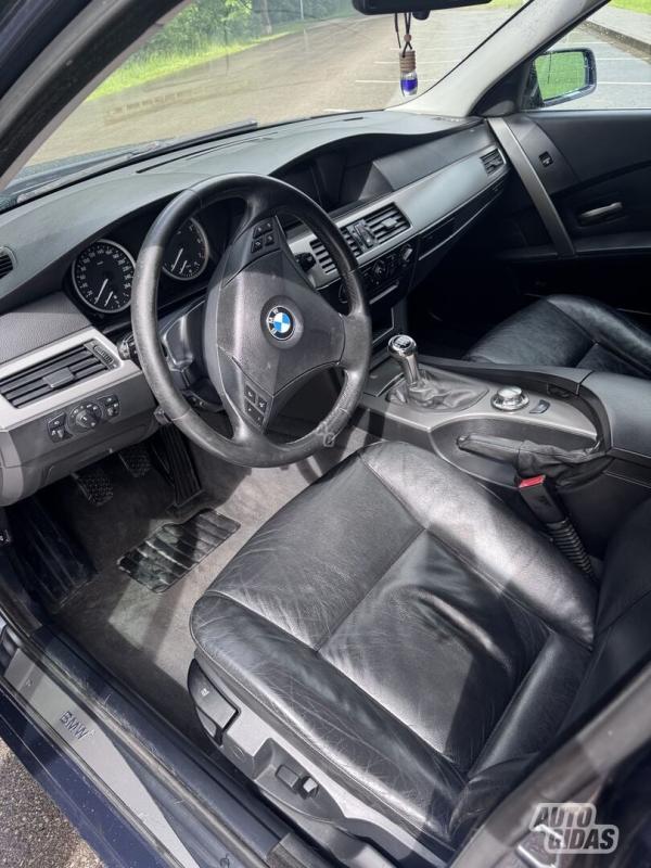 Zils BMW 523 2006 Kaišiadorys, ar dzinēja tilpumu 2.50 L un nobraukumu 310 tūkst. km par 2700 €, foto 4 vietnē AUTOMOTO.COM.LV