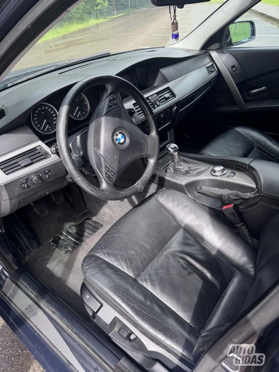 Zils BMW 523 2006 Kaišiadorys, ar dzinēja tilpumu 2.50 L un nobraukumu 310 tūkst. km par 2700 €, foto 5 vietnē AUTOMOTO.COM.LV