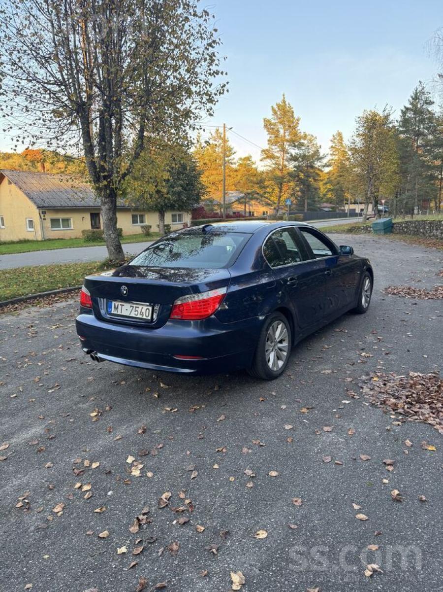 Zils BMW 523 2007 Valmiera, ar dzinēja tilpumu 2.50 L un nobraukumu 212 tūkst. km par 3500 €, foto 1 vietnē AUTOMOTO.COM.LV
