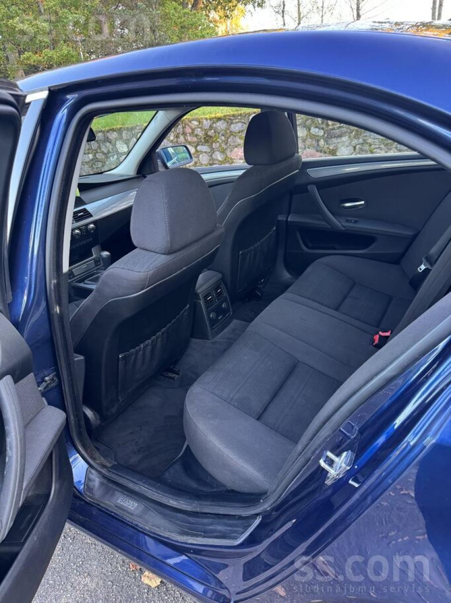 Zils BMW 523 2007 Valmiera, ar dzinēja tilpumu 2.50 L un nobraukumu 212 tūkst. km par 3500 €, foto 6 vietnē AUTOMOTO.COM.LV