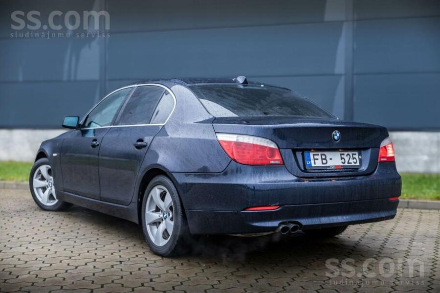 Blue BMW 523 2008 in Riga, with an engine capacity of 2.50 L and mileage of 242 thousand km for 5990 €, photo 6 on AUTOMOTO.COM.LV