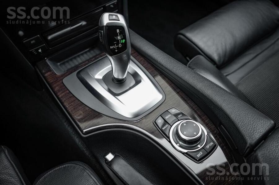 Zils BMW 523 2009 Rīga, ar dzinēja tilpumu 2.50 L un nobraukumu 243 tūkst. km par 6700 €, foto 21 vietnē AUTOMOTO.COM.LV