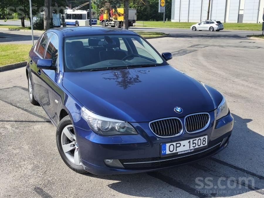 Синий БМВ 523 2009 в Рига, объемом двигателя 2.50 л и пробегом 240 тыс. км за 4750 €, фото 5 на AUTOMOTO.COM.LV
