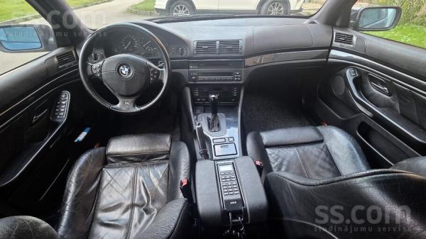 Blue BMW 523 1998 in Riga, with an engine capacity of 2.50 L and mileage of 272 thousand km for 2600 €, photo 9 on AUTOMOTO.COM.LV