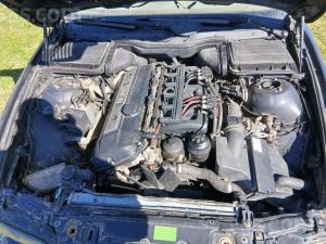 Zils BMW 523 1999 Limbaži, ar dzinēja tilpumu 2.50 L un nobraukumu 360 tūkst. km par 800 €, foto 7 vietnē AUTOMOTO.COM.LV